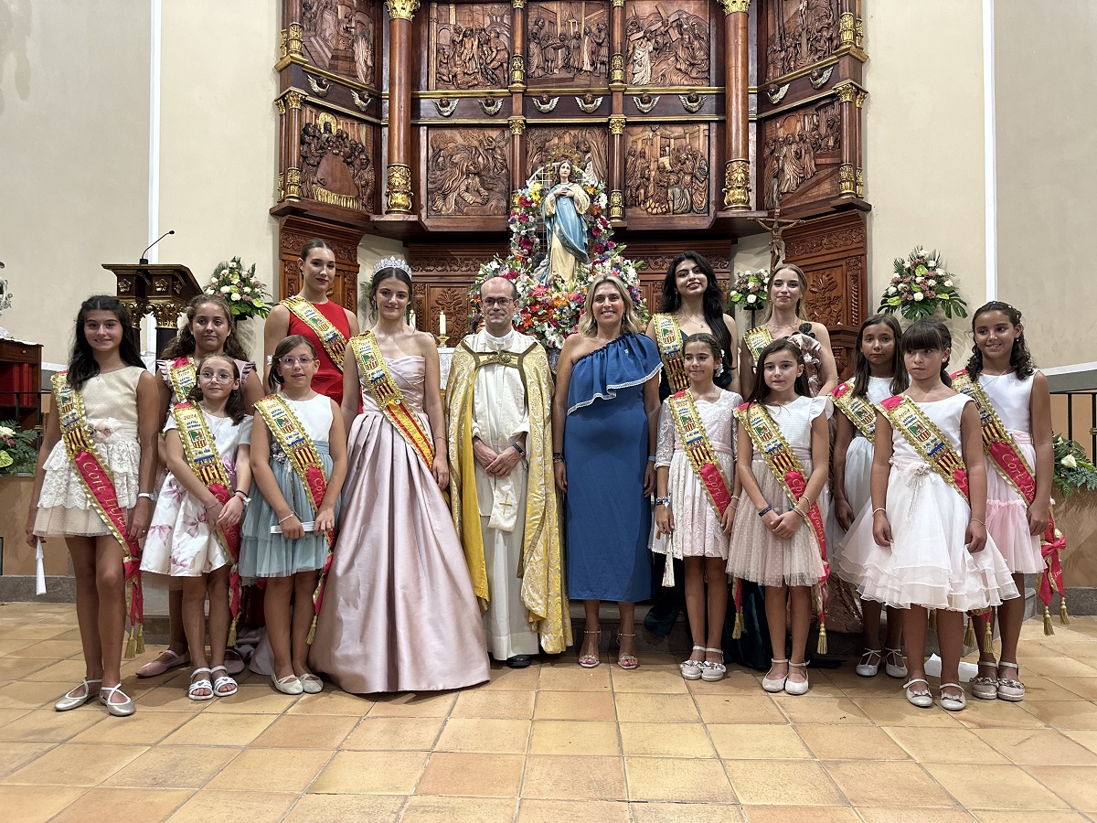 Vall d'Alba rinde tributo a su patrona, la Inmaculada Concepción